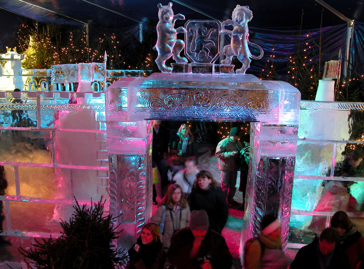 Exploring Bruges over the festive season