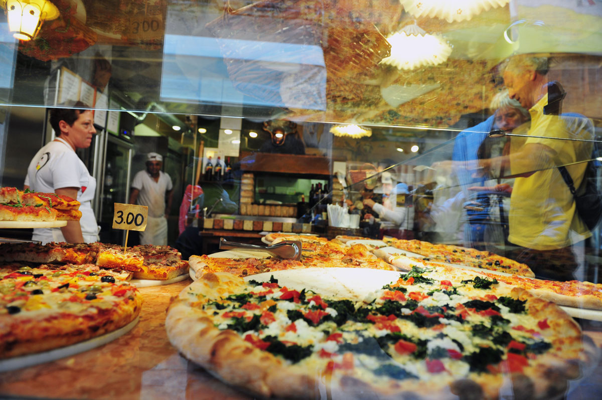 The history of Italian pizza - Italy - Expat Explore Travel