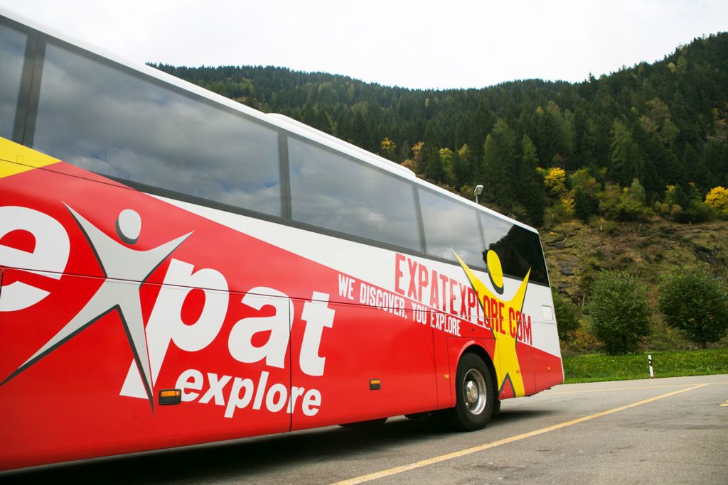 Travel Story: Group travel is the way to go! - Expat Blog Test