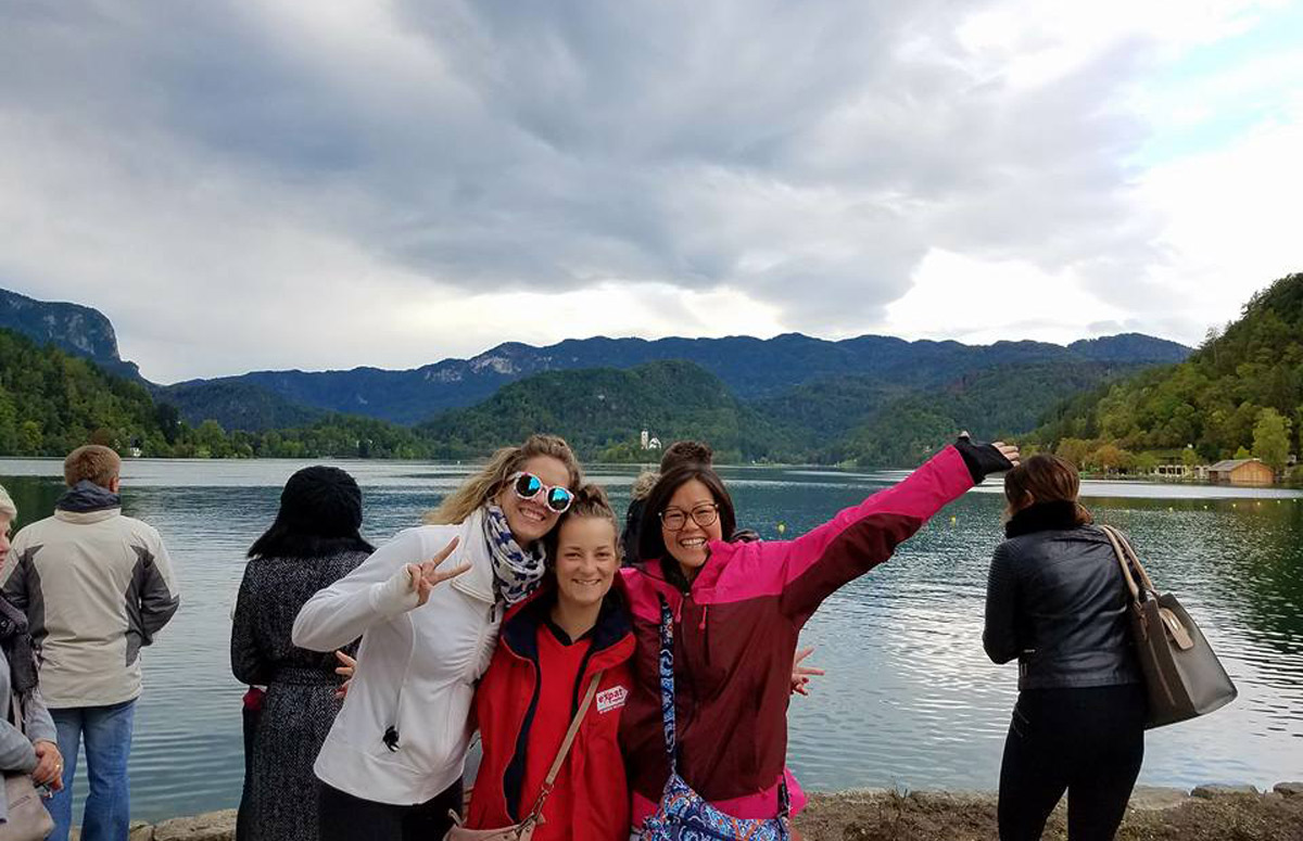 Being a tour leader: What is it like & what does it take? - Expat Blog Test