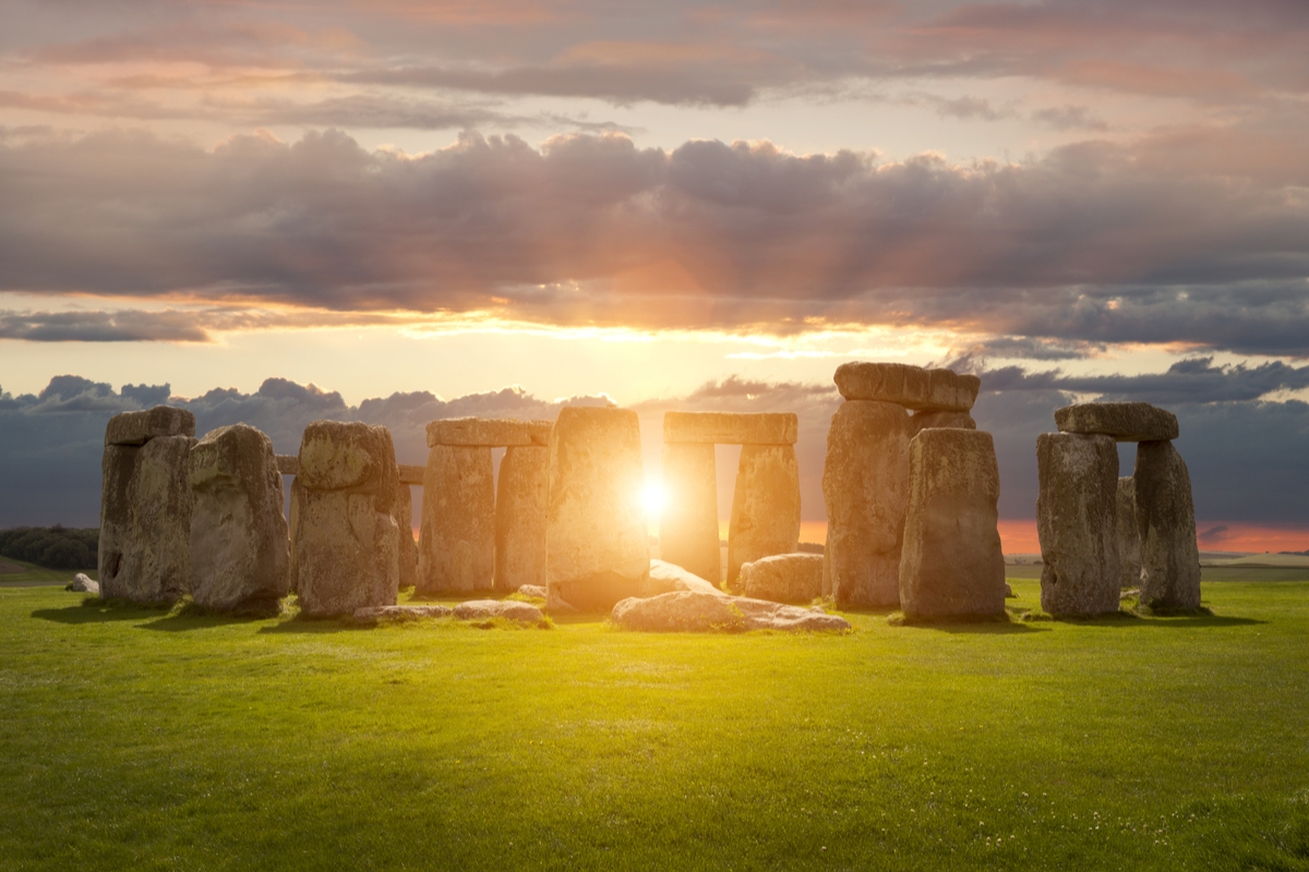 Top Summer Solstice Traditions in Europe to Celebrate - Expat Explore